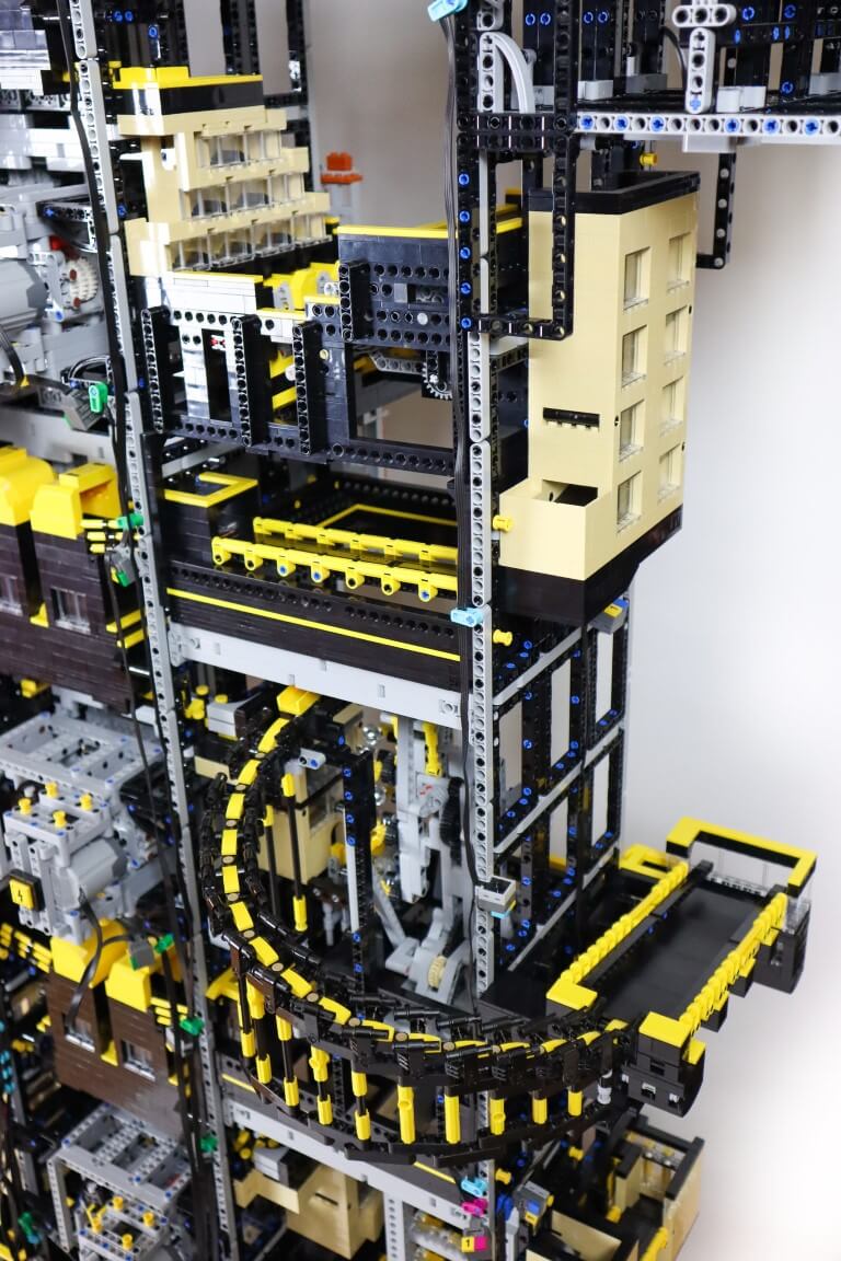 LEGO GBC - GBC Tower II, by Diego Baca | Planet GBC