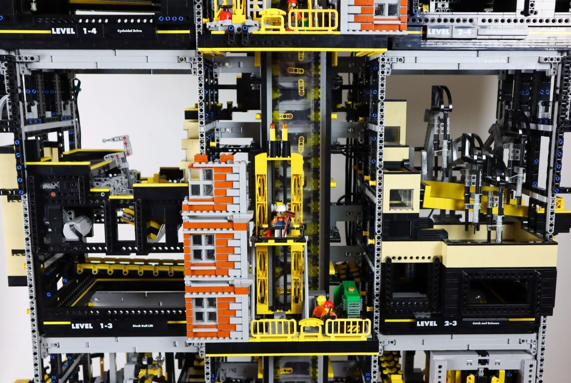 LEGO GBC - GBC Tower II, by Diego Baca | Planet GBC