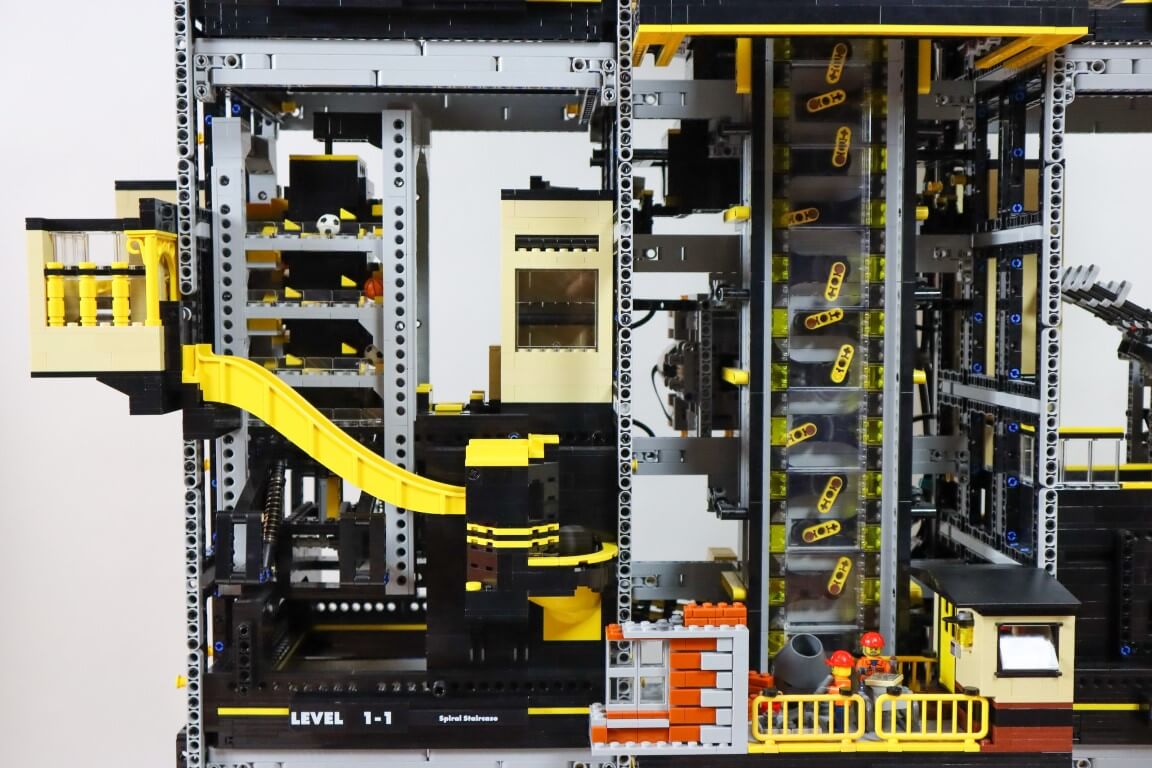 LEGO GBC - GBC Tower II, by Diego Baca | Planet GBC