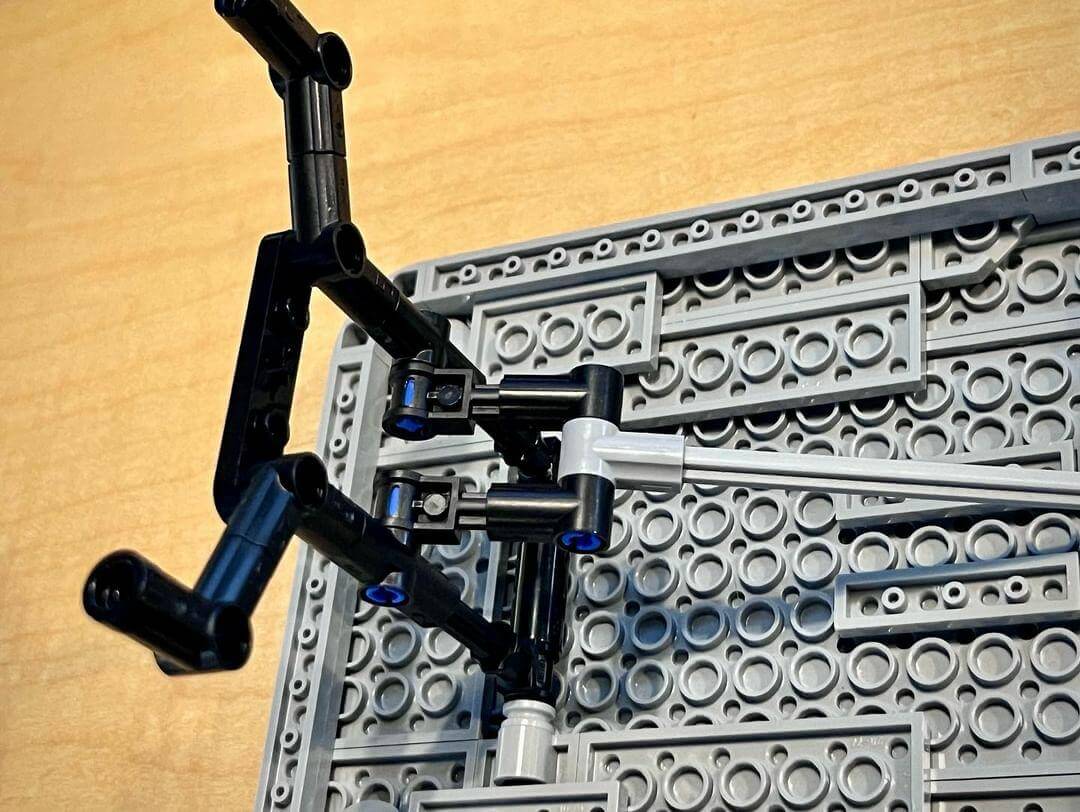 LEGO MOC - Folding Table, by Zachary Steinman | Planet GBC